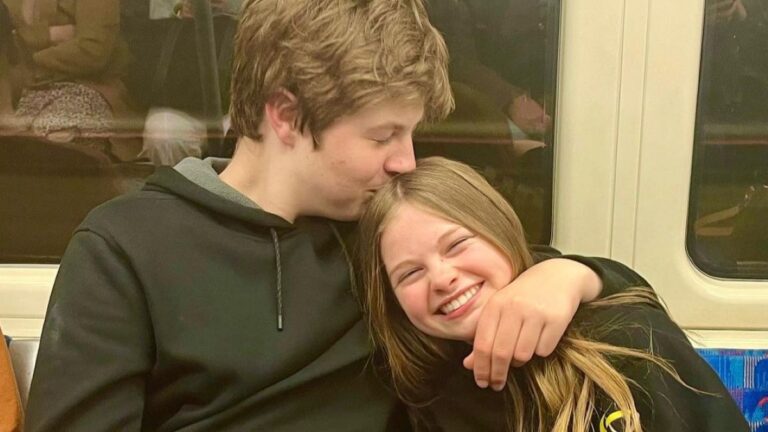 Youtuber Salish Matter's videos with her brother Hudson and father ...